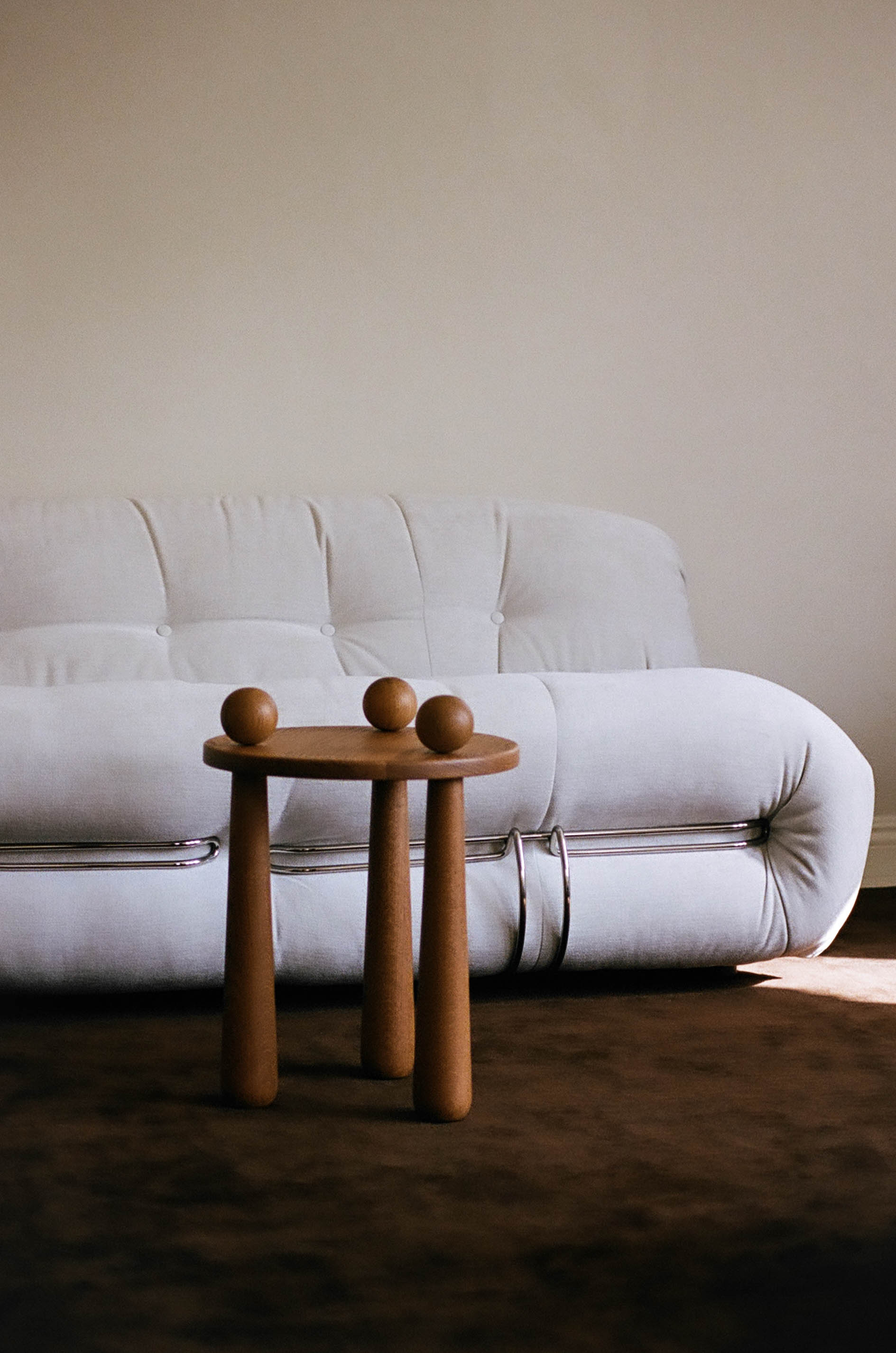 SEATING – TASE GALLERY