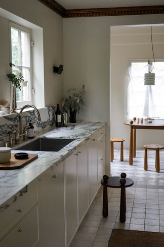 DOTT STOOL - EBONY – TASE GALLERY